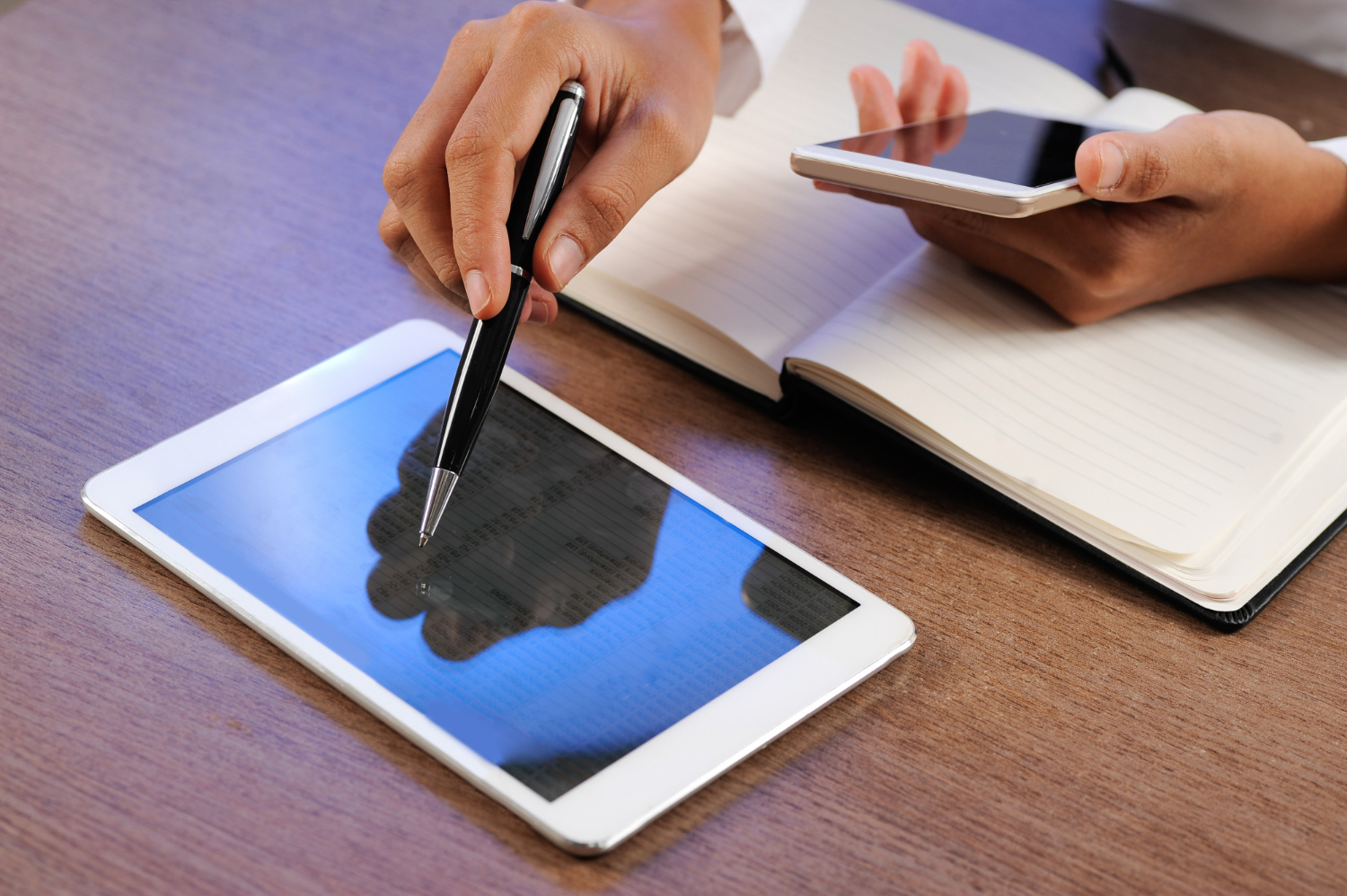 How to Stop Ink From Spreading on the Phone Screen - Cell N Tech